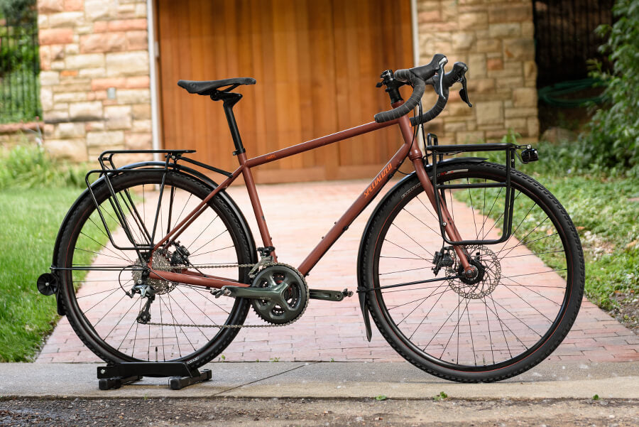 Specialized AWOL Expert Review | The Pro's Closet