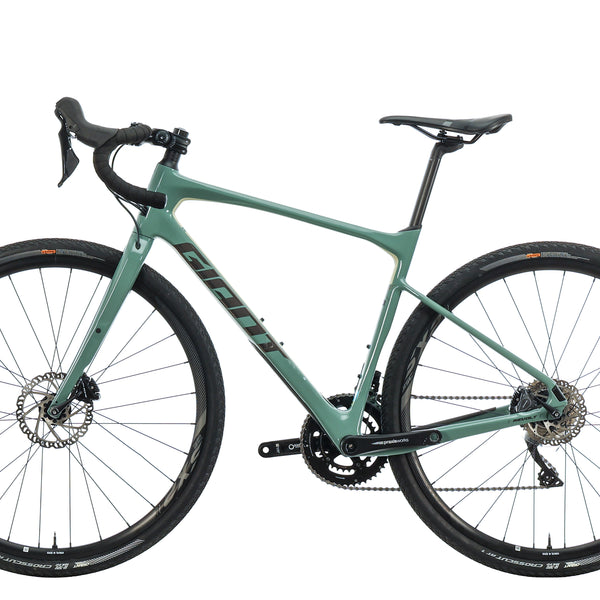 Giant Revolt Advanced 2 Road Bike - 2020, Medium | Weight, Price, Specs ...