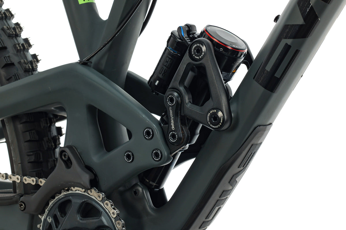 Evil Calling Mountain Bike - X-Large | Weight, Price, Specs, Geometry ...