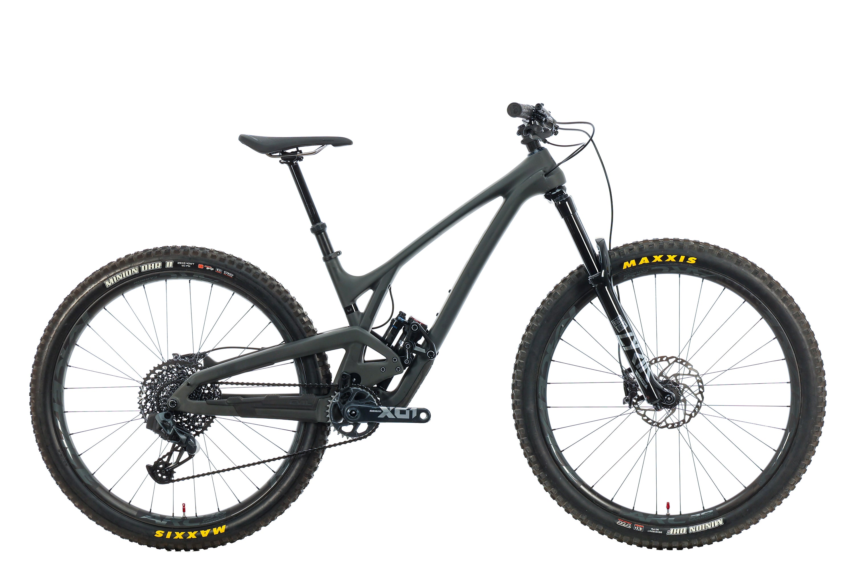 Evil Offering Mountain Bike - 2021, Small | Weight, Price, Specs ...