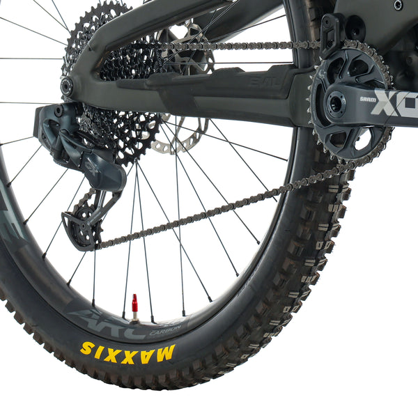 Evil Offering Mountain Bike - 2021, Small | Weight, Price, Specs ...