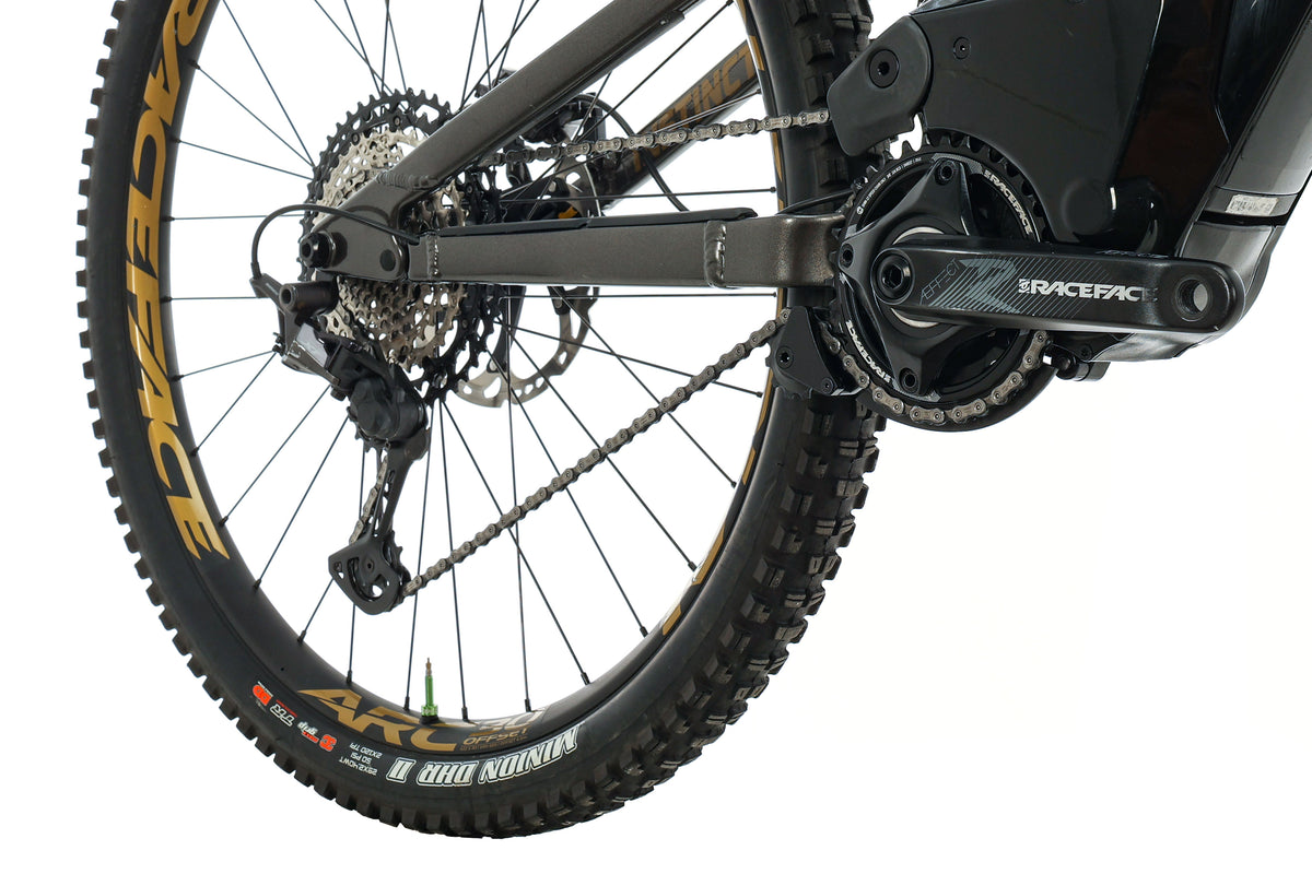 Rocky Mountain Instinct Powerplay Carbon 90 BC Edition Mountain E-Bike ...