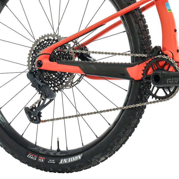 Santa Cruz Blur TR S Carbon C Mountain Bike - 2022, Large | The Pro's ...