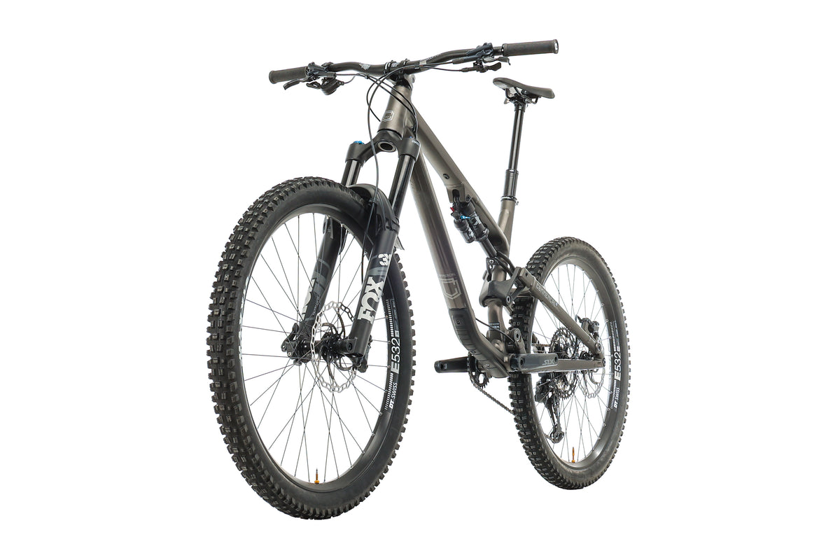 Commencal Meta SX Essential Mountain Bike - 2022, Large | The Pro's ...