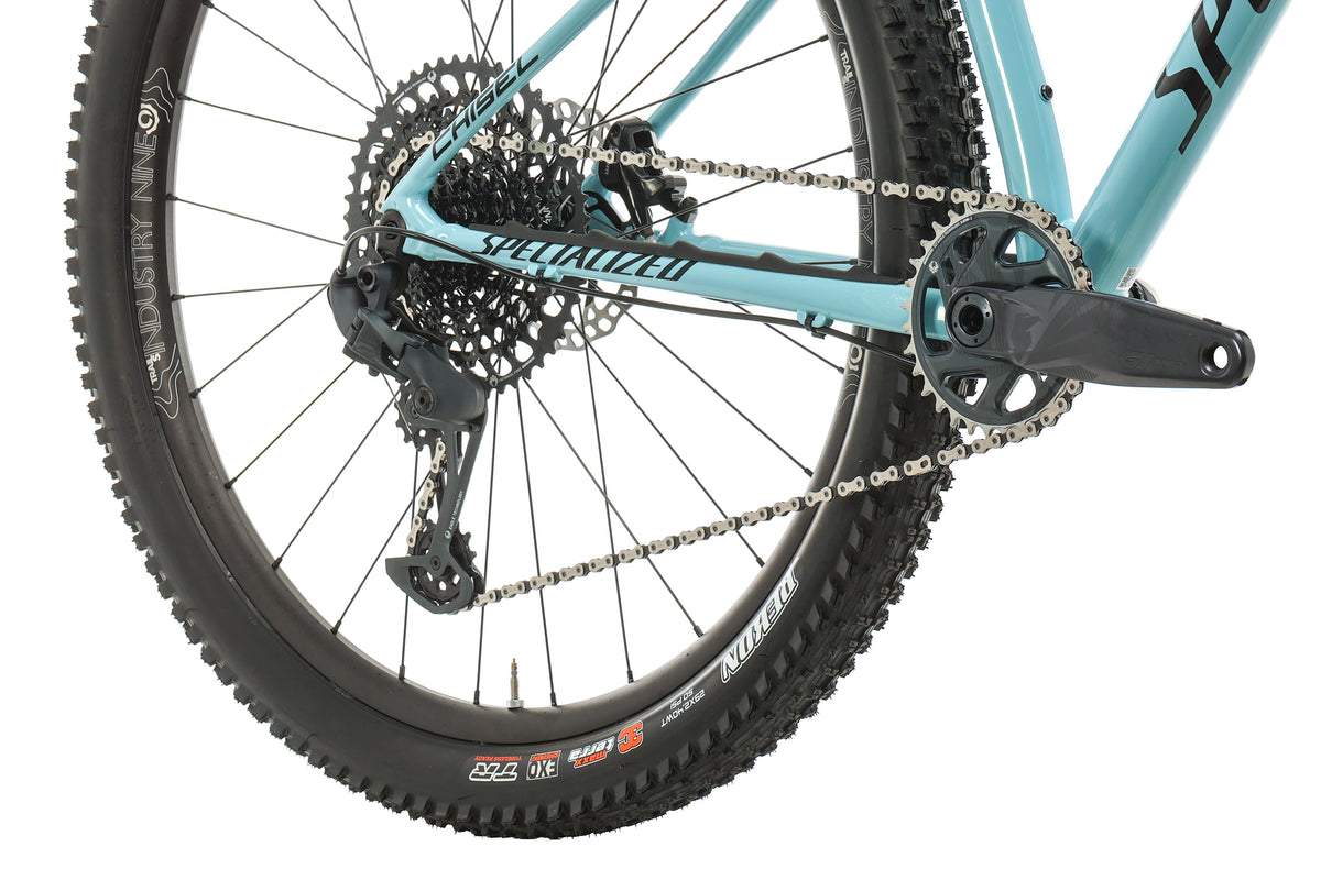 Specialized Chisel LTD Mountain Bike - 2022, Med | The Pro's Closet