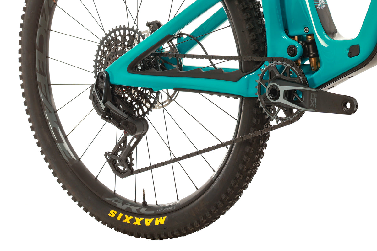Yeti SB120 LR TE3 Mountain Bike - 2024, Medium | The Pro's Closet