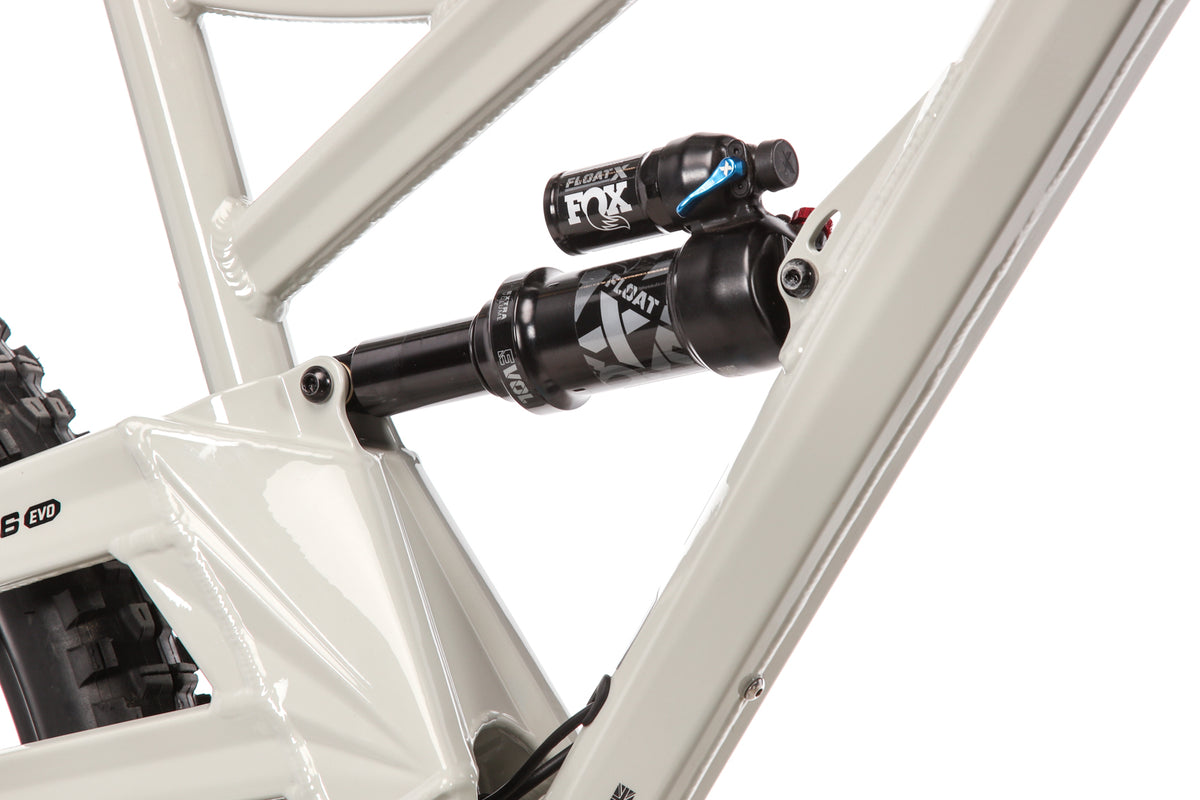 Orange Stage 6 Evo Pro Mountain Bike - 2023, Large | The Pro's Closet ...