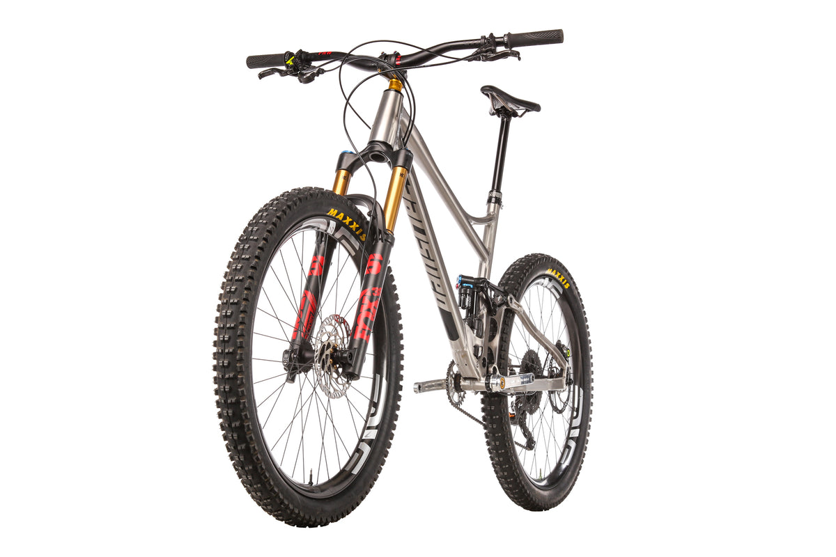Banshee Titan V3.2 Mountain Bike - 2022, X-Large | The Pro's Closet ...