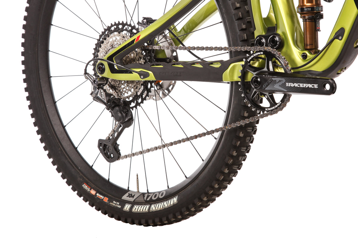 Pivot Switchblade Pro XT/XTR Mountain Bike - 2022, Medium | The Pro's ...
