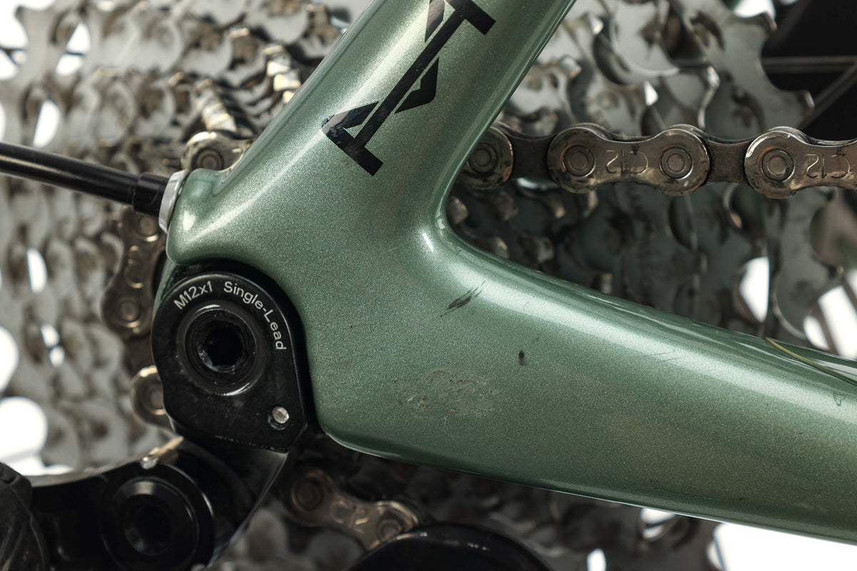 Cannondale Synapse Hi-MOD Disc Road Bike - 2020, | The Pro's Closet