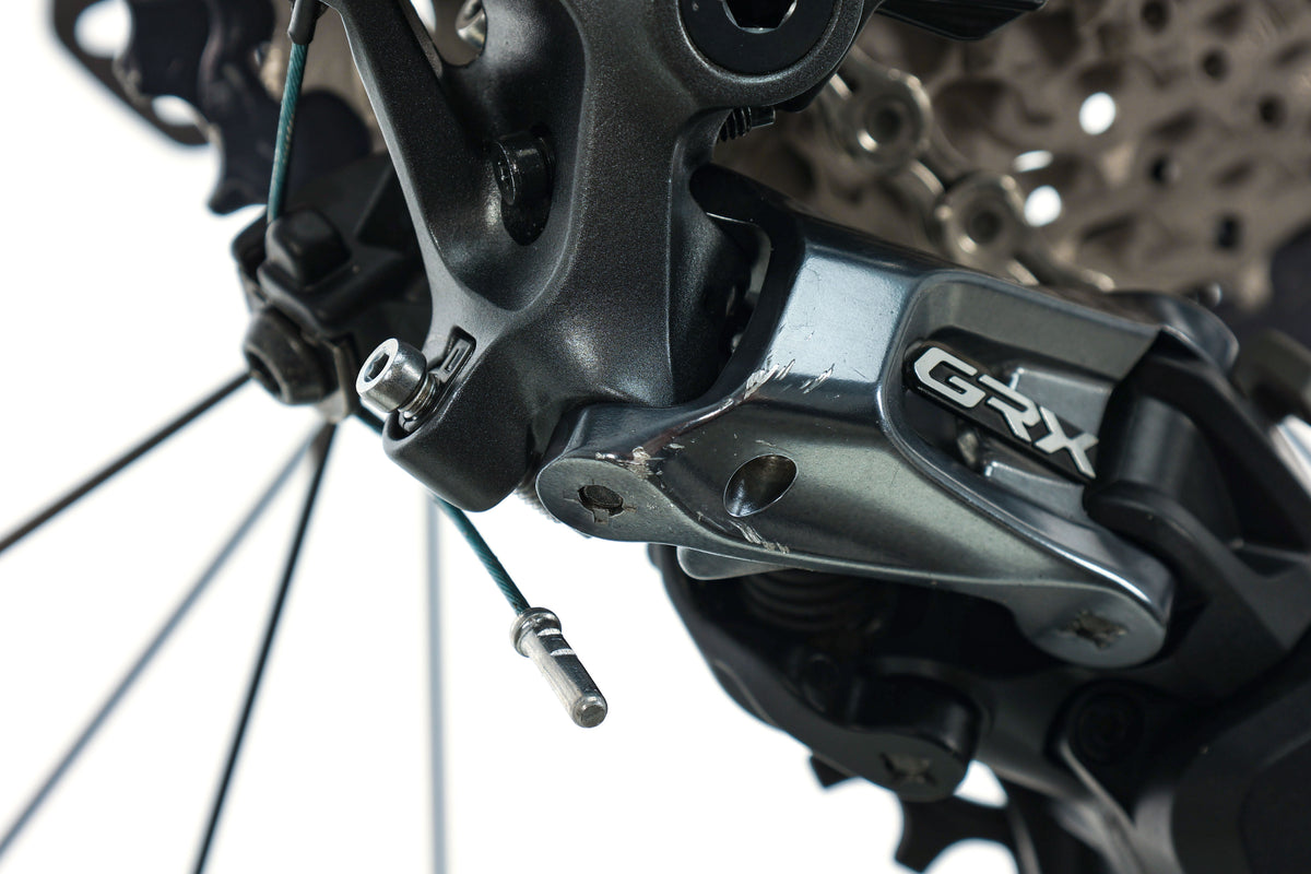 Giant Revolt Advanced 1 Gravel Bike - 2021, Large | The Pro's Closet – The Pro's Closet