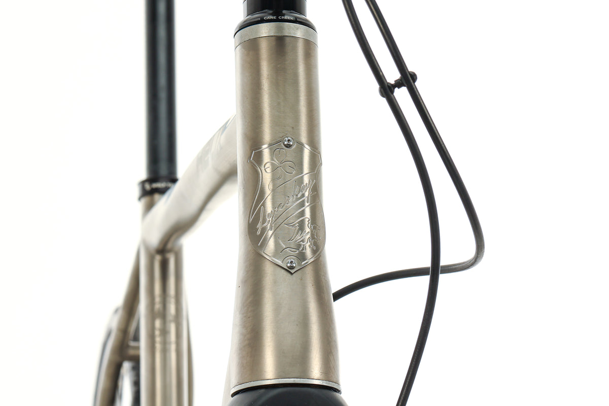 Lynskey Helix Disc Road Bike - Large | The Pro's Closet – The Pro's Closet