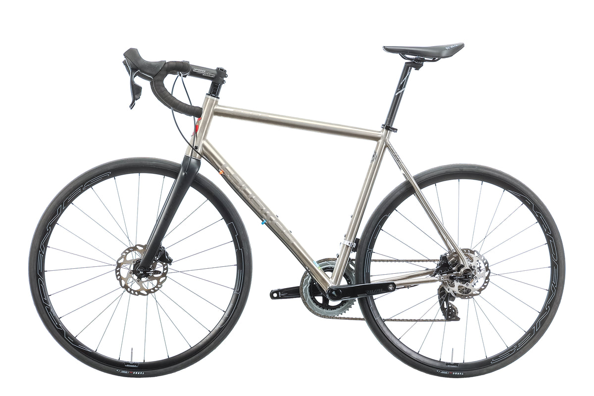 Lynskey R300 SRAM Rival eTap AXS Road Bike - 202 | The Pro's Closet