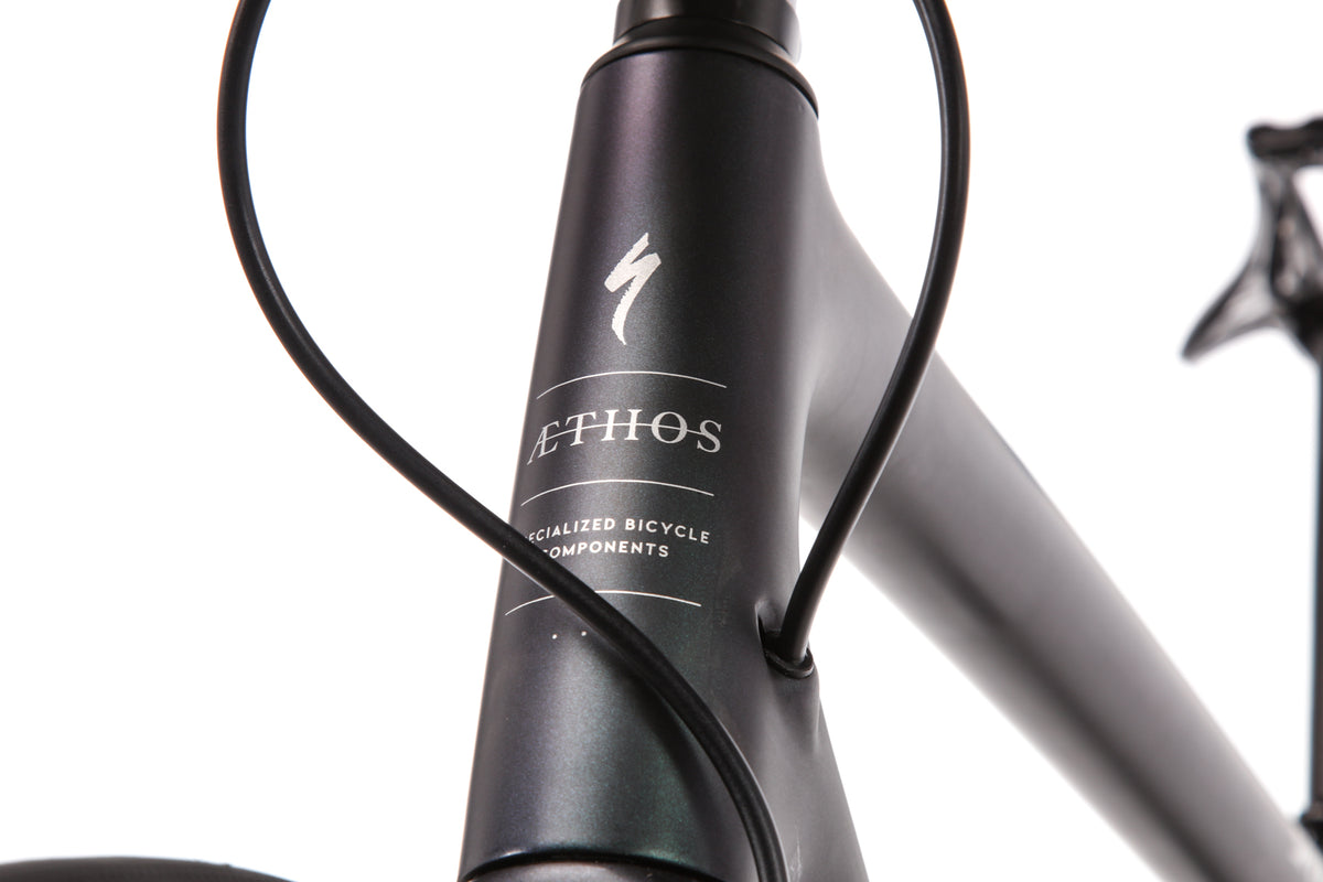 Specialized Aethos Expert Road Bike - 2022, 56cm | The Pro's Closet ...