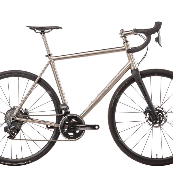 Lynskey R300 Disc Force AXS Road Bike - 2023, La | The Pro's Closet