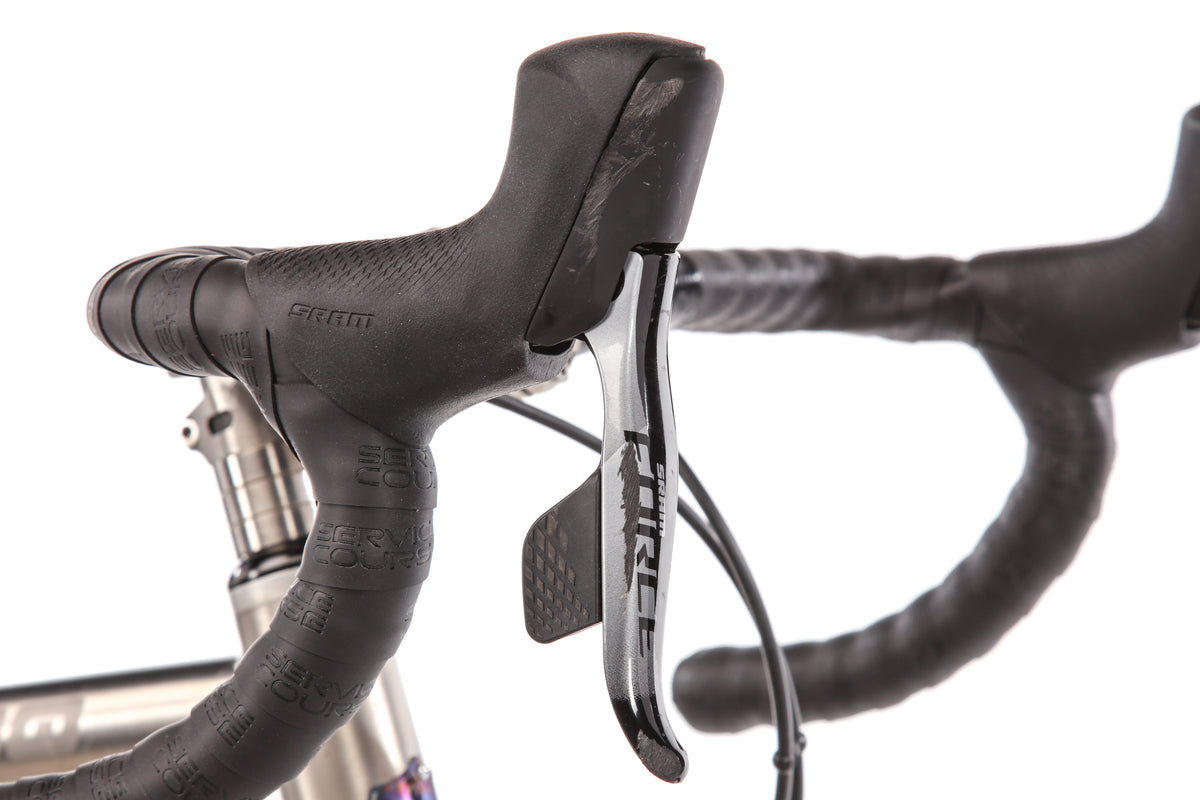 Lynskey R300 Disc Force AXS Road Bike - 2023, La | The Pro's Closet