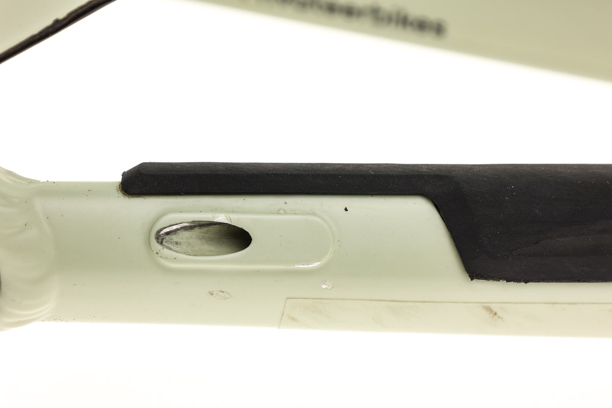 Privateer 141 P4 Frame - 2022 | The Pro's Closet