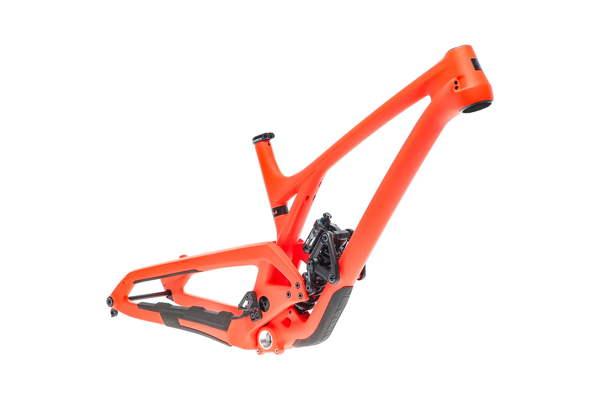 Evil Wreckoning Medium Frame - 2021 | The Pro's Closet