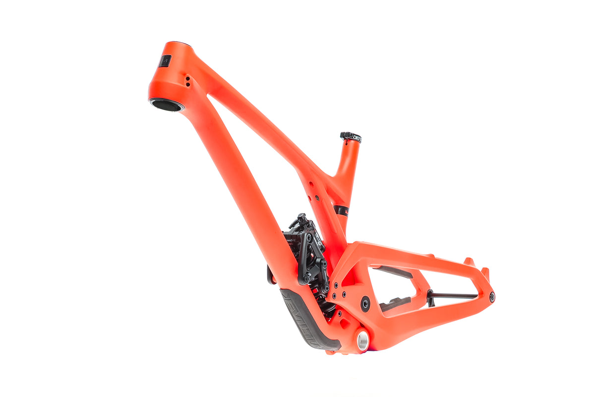 Evil Wreckoning Medium Frame - 2021 | The Pro's Closet