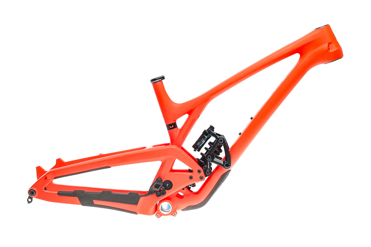 Evil Wreckoning Medium Frame - 2021 | The Pro's Closet