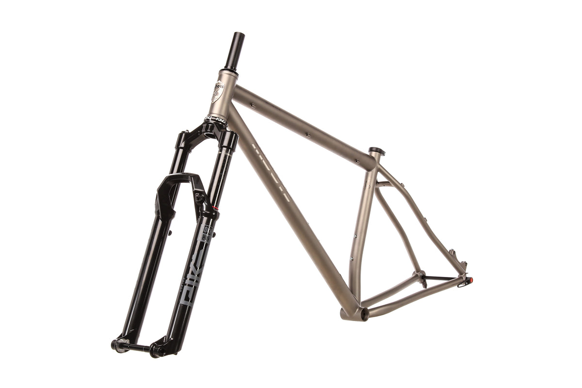 Moots Womble Large Frameset - 2023 | The Pro's Closet | FMT12215