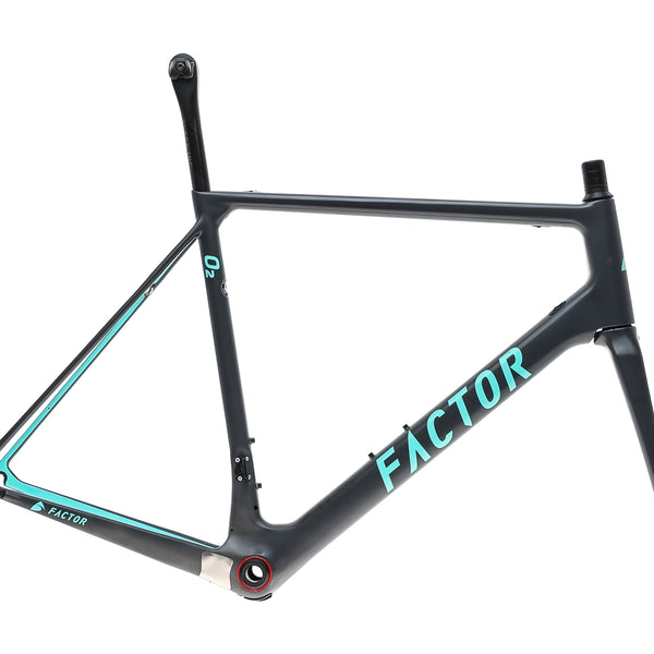 Factor O2 58cm Frameset - 2018 | The Pro's Closet | FRD13127