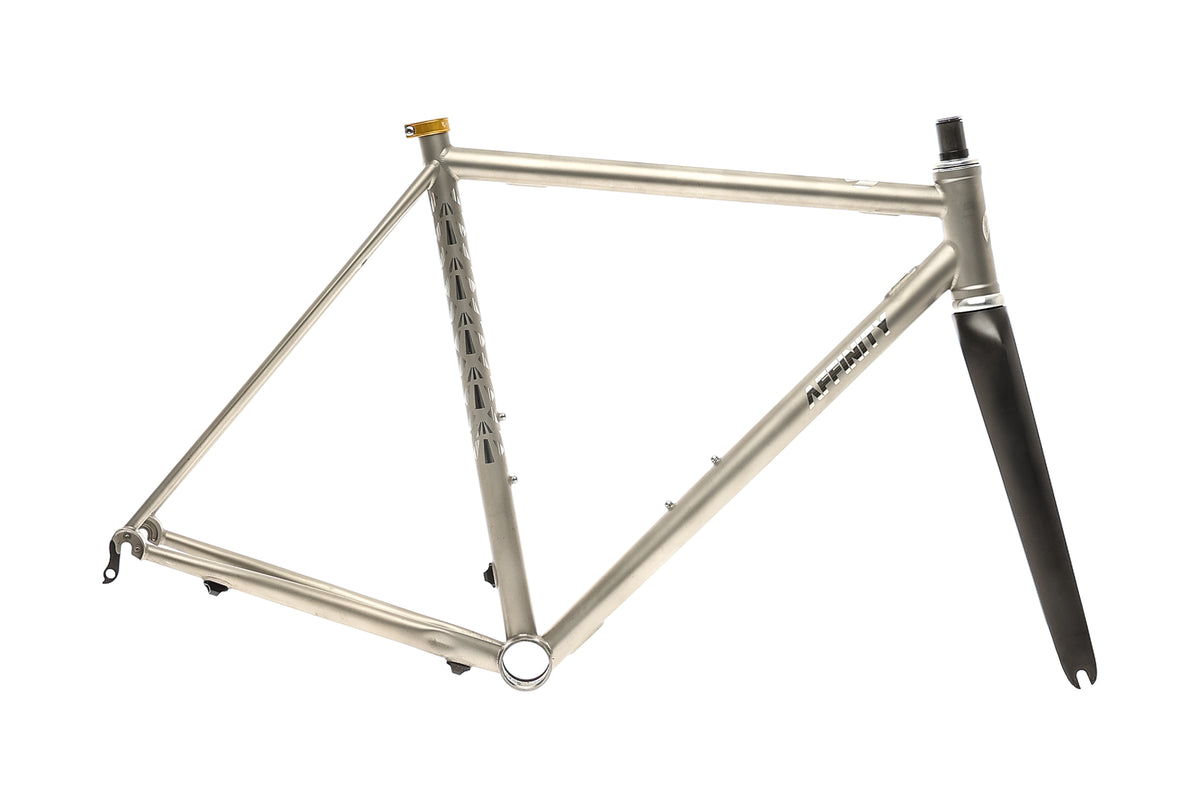 Affinity Cycles Anthem Custom Stainless Steel Medium Frameset - 2022 ...