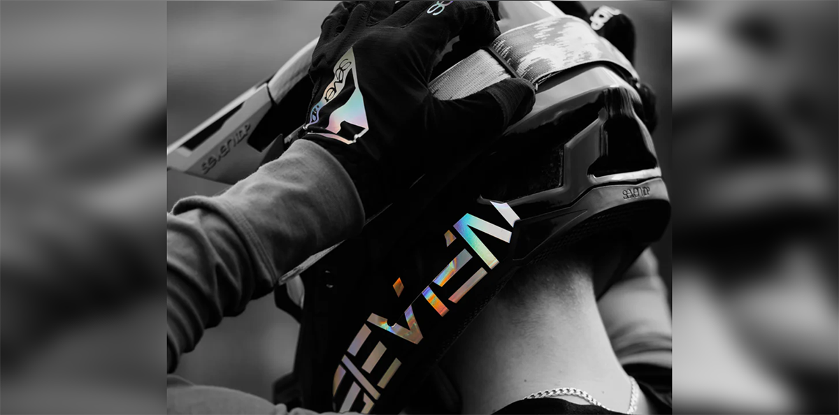 Seven iDP Bike Helmets For Sale | The Pro's Closet
