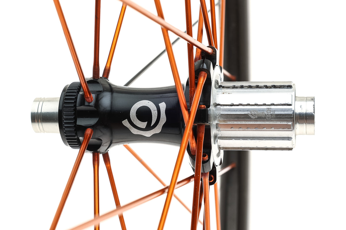 Industry Nine UL250 Carbon Tubeless 700c Wheelset | The Pro's Closet ...