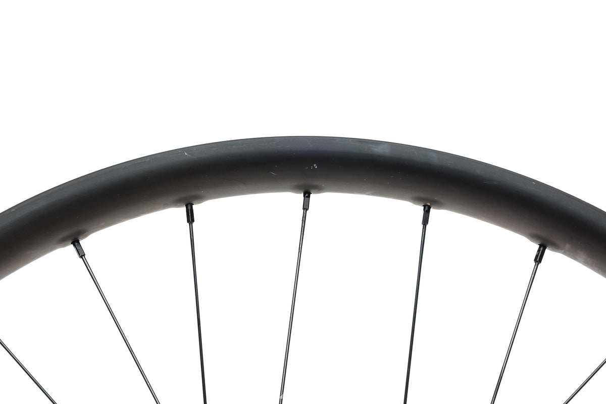 Reserve 27 Carbon 27.5" Tubeless Wheelset | The Pro's Closet – The Pro ...