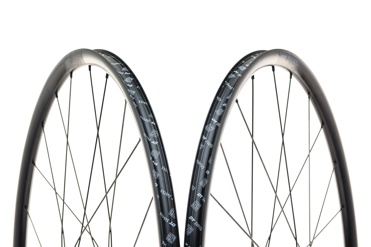 DT Swiss R470 Aluminum Tubeless 700c Wheelset | The Pro's Closet | WHL10168