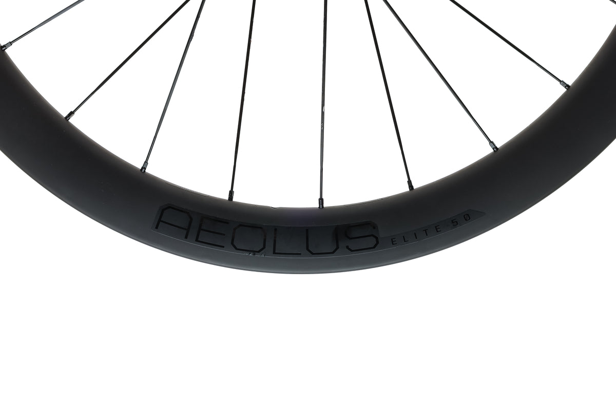 Bontrager Aeolus Elite 50 Carbon Tubeless 700c Wheelset | The Pro's ...