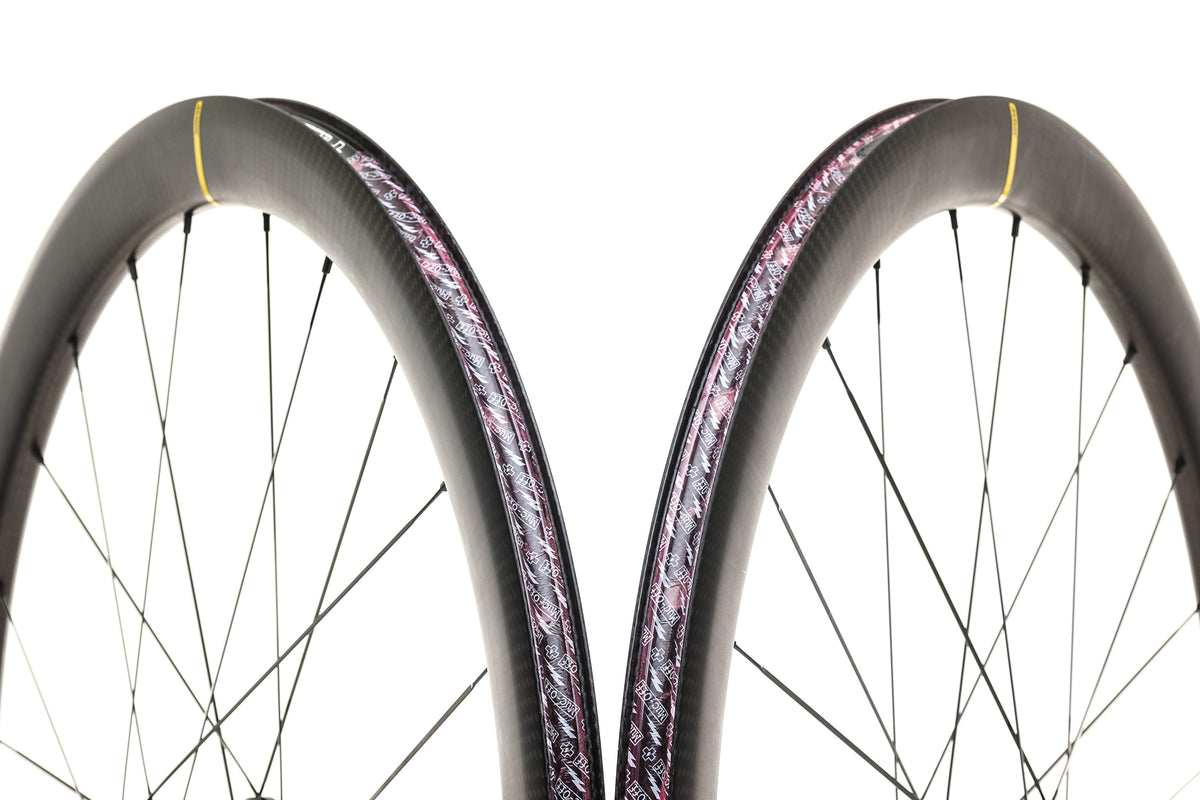 Mavic Cosmic SL 45 Carbon Tubeless 700c Wheelset | The Pro's Closet – The Pro's Closet