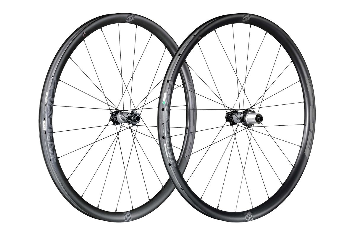 FSA Gradient WideR Carbon Tubeless 27.5" Wheelset | The Pro's Closet | WHL10800