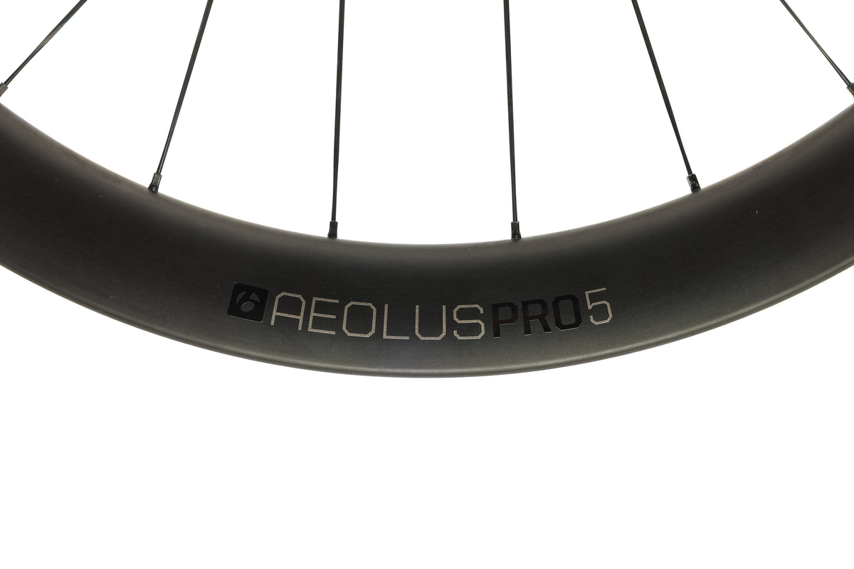 Bontrager Aeolus Pro 5 Carbon Tubeless 700c Wheelset | The Pro's Closet ...