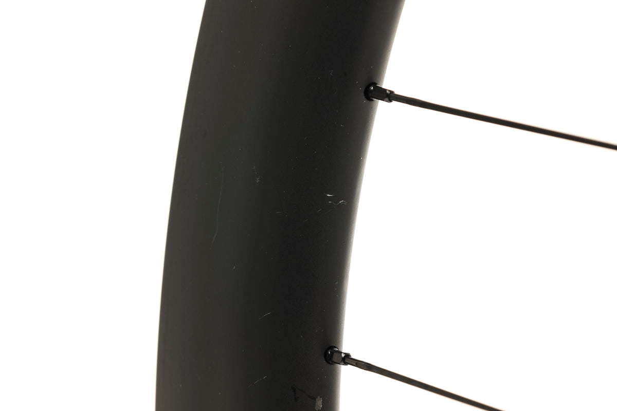 Shimano Ultegra C60 Carbon Tubeless 700c Front W | The Pro's Closet