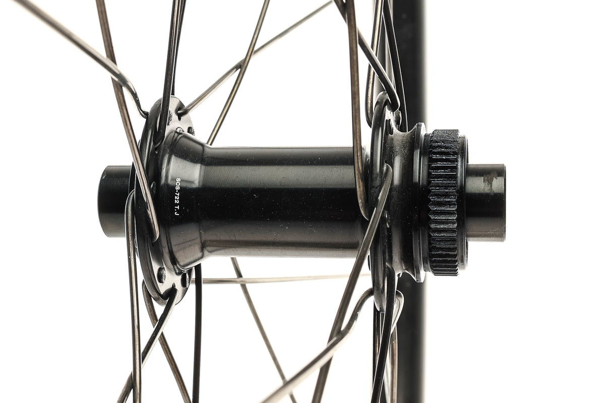 DT Swiss G540 Aluminum Tubeless 700c Wheelset | The Pro's Closet | WHL11090