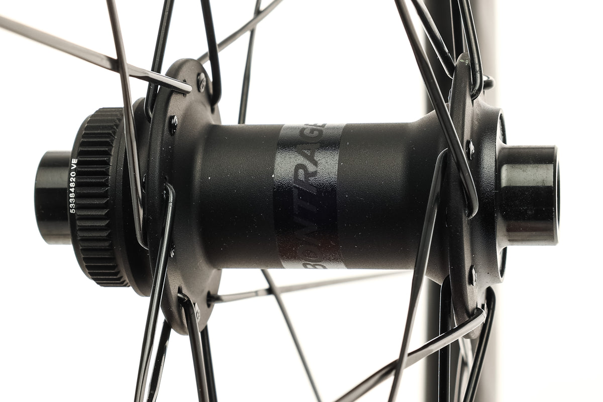Bontrager Aeolus Elite 50 Carbon Tubeless 700c Wheelset | The Pro's ...