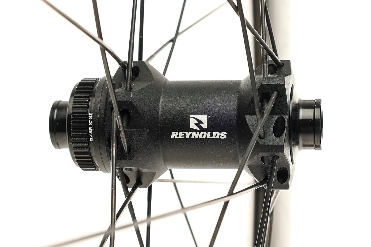 Reynolds AR 80 XDR Carbon Tubeless 700c Wheelset | The Pro's Closet ...