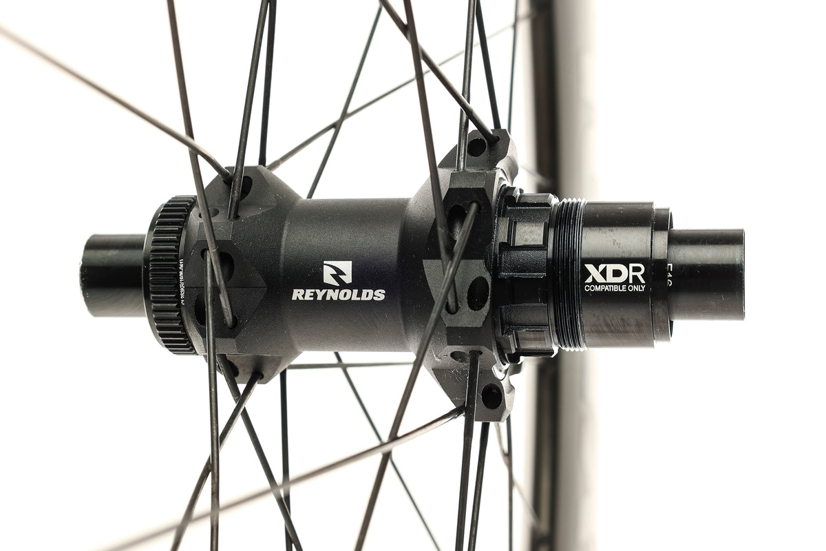 Reynolds AR 80 XDR Carbon Tubeless 700c Wheelset | The Pro's Closet ...