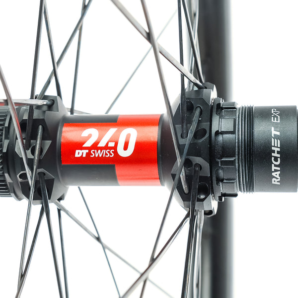 Light Bicycle Recon Pro Carbon Tubeless 650b Whe | The Pro's Closet