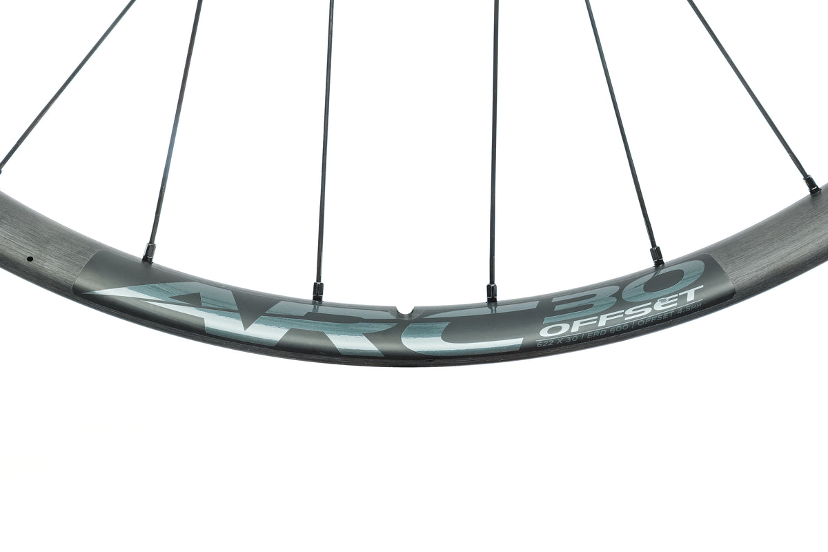 Raceface ARC Offset 30 Aluminum Tubeless 700c Wh | The Pro's Closet