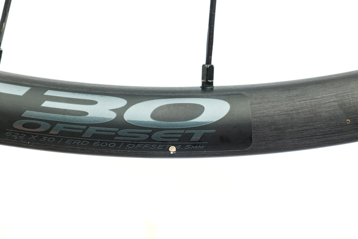 Raceface ARC Offset 30 Aluminum Tubeless 700c Wh | The Pro's Closet