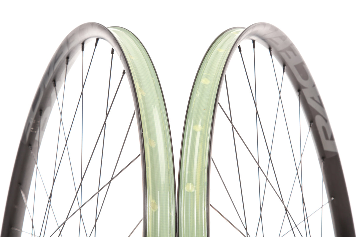 Race Face ARC 30 Offset Aluminum Tubeless 29" Wheelset | The Pro's ...