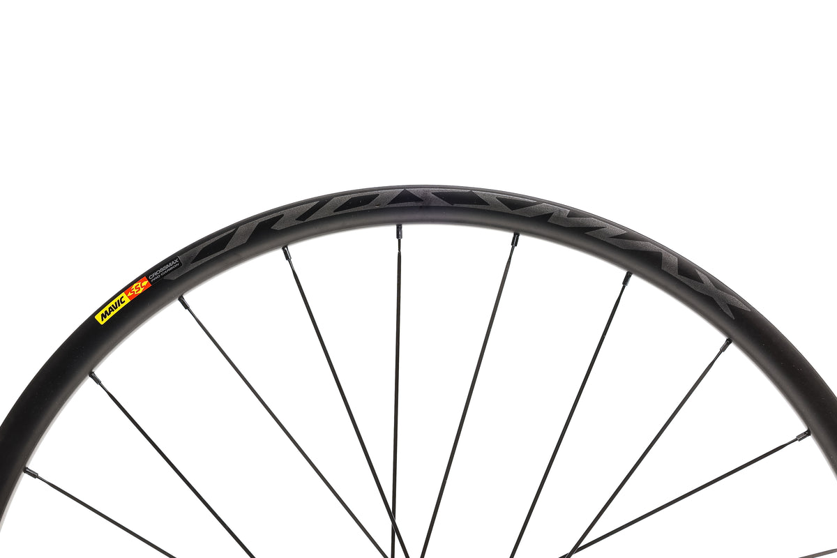 Mavic Crossmax Pro Carbon Tubeless 29" Wheelset | The Pro's Closet