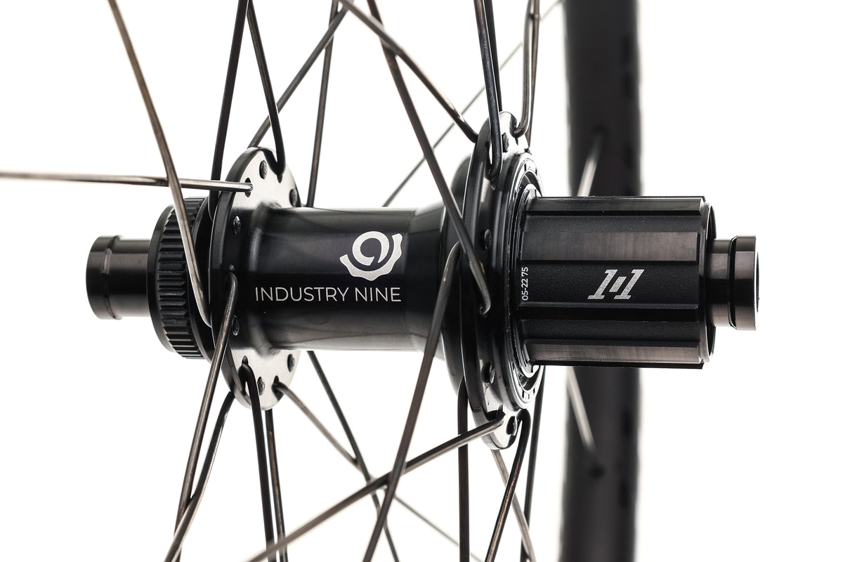 Knight Enduro Project Carbon Tubeless 27.5" Wheelset | The Pro's Closet – The Pro's Closet