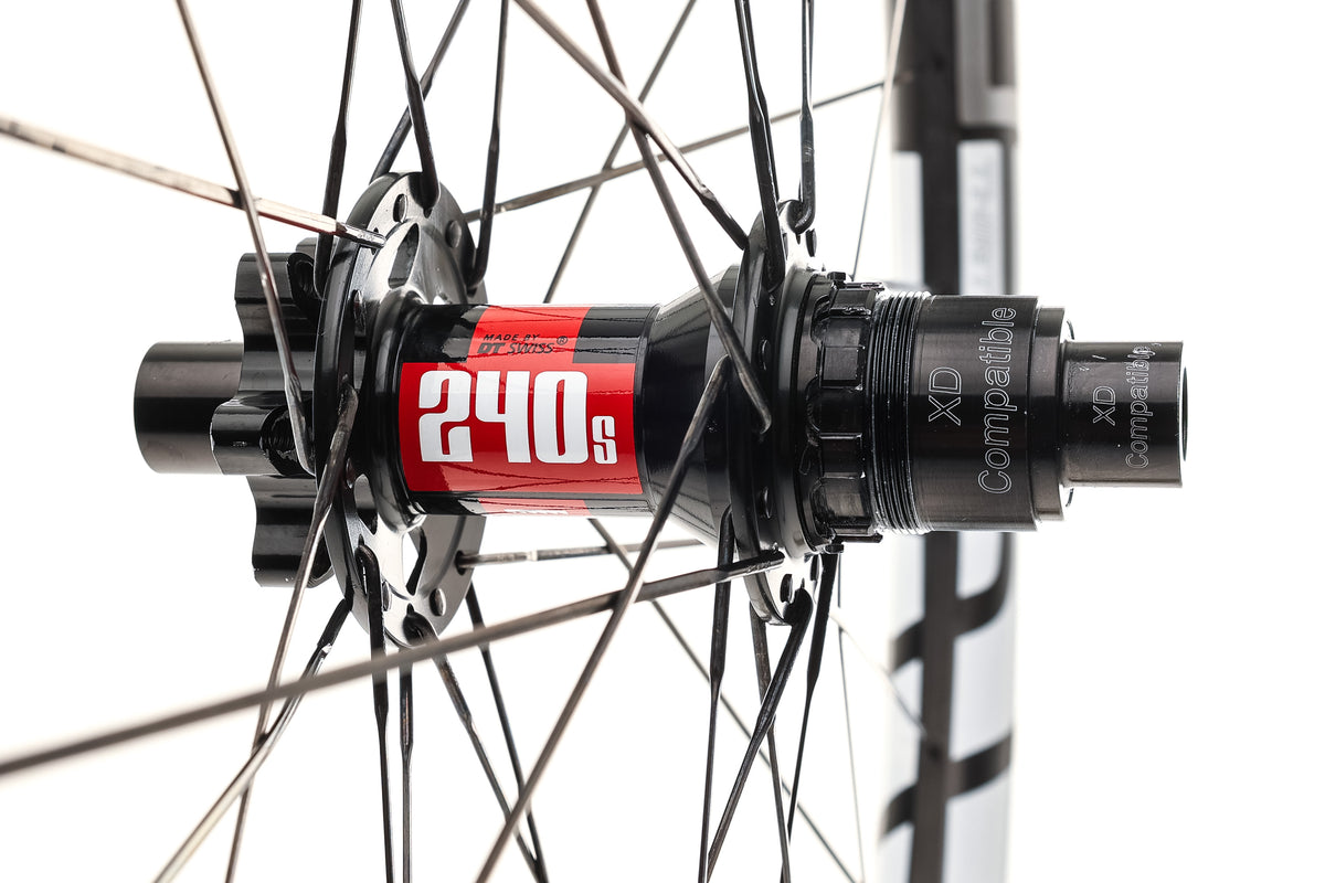 Enve M70 Thirty Carbon Tubeless 27.5" Wheelset | The Pro's Closet