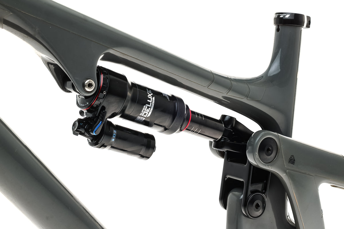 Yeti SB140 Medium Frame - 2020 | The Pro's Closet