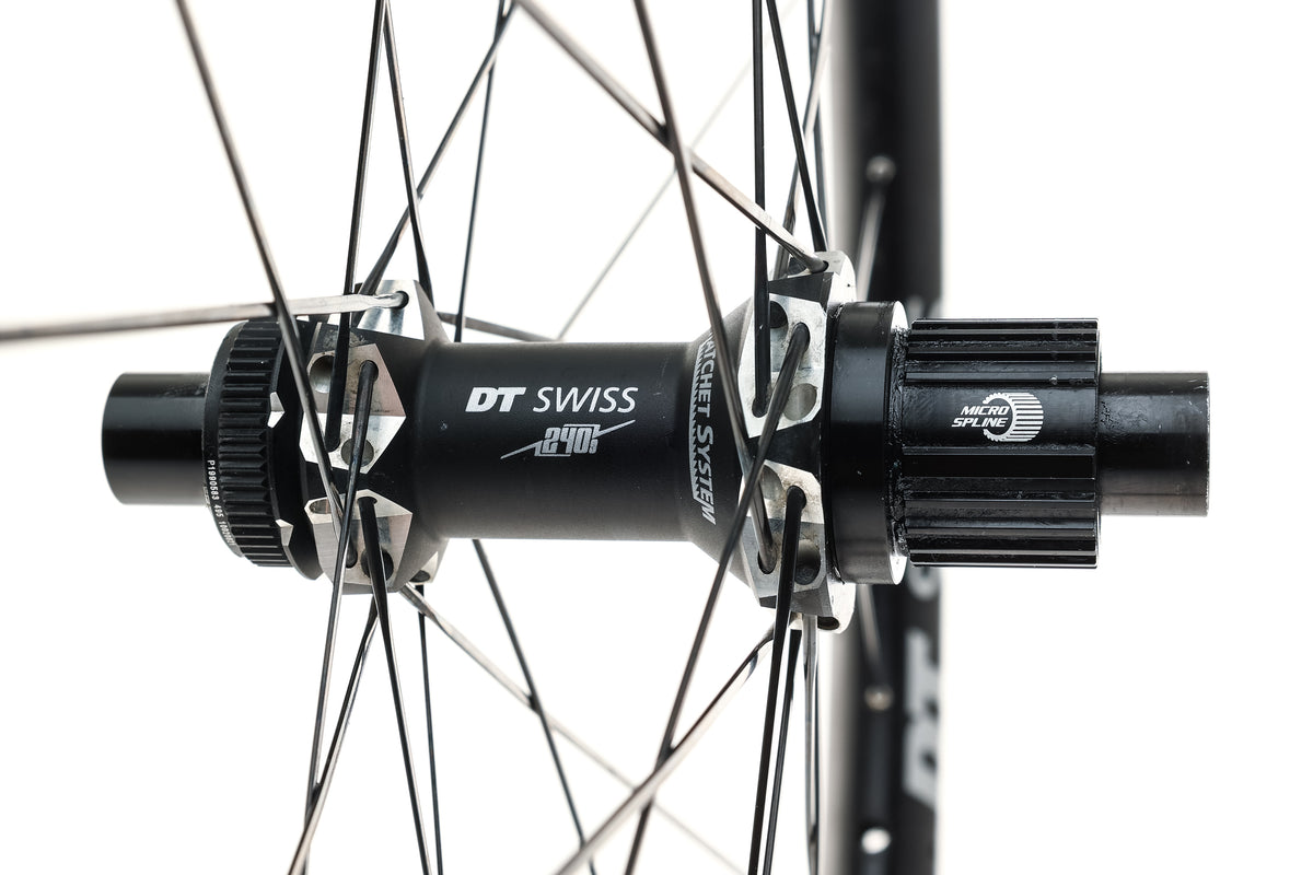 DT Swiss XRC 1200 Carbon Tubeless 29" Rear Wheel | The Pro's Closet ...