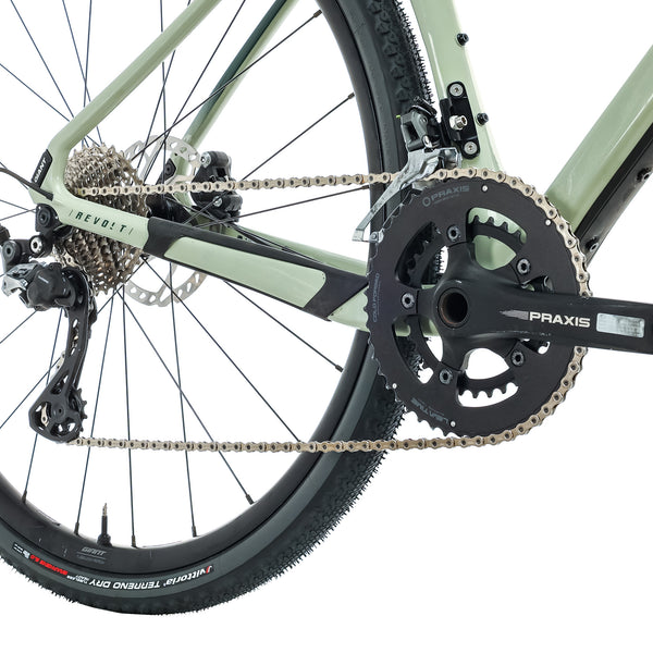 Giant Revolt Advanced 2 Gravel Bike - 2021, Medi | The Pro's Closet